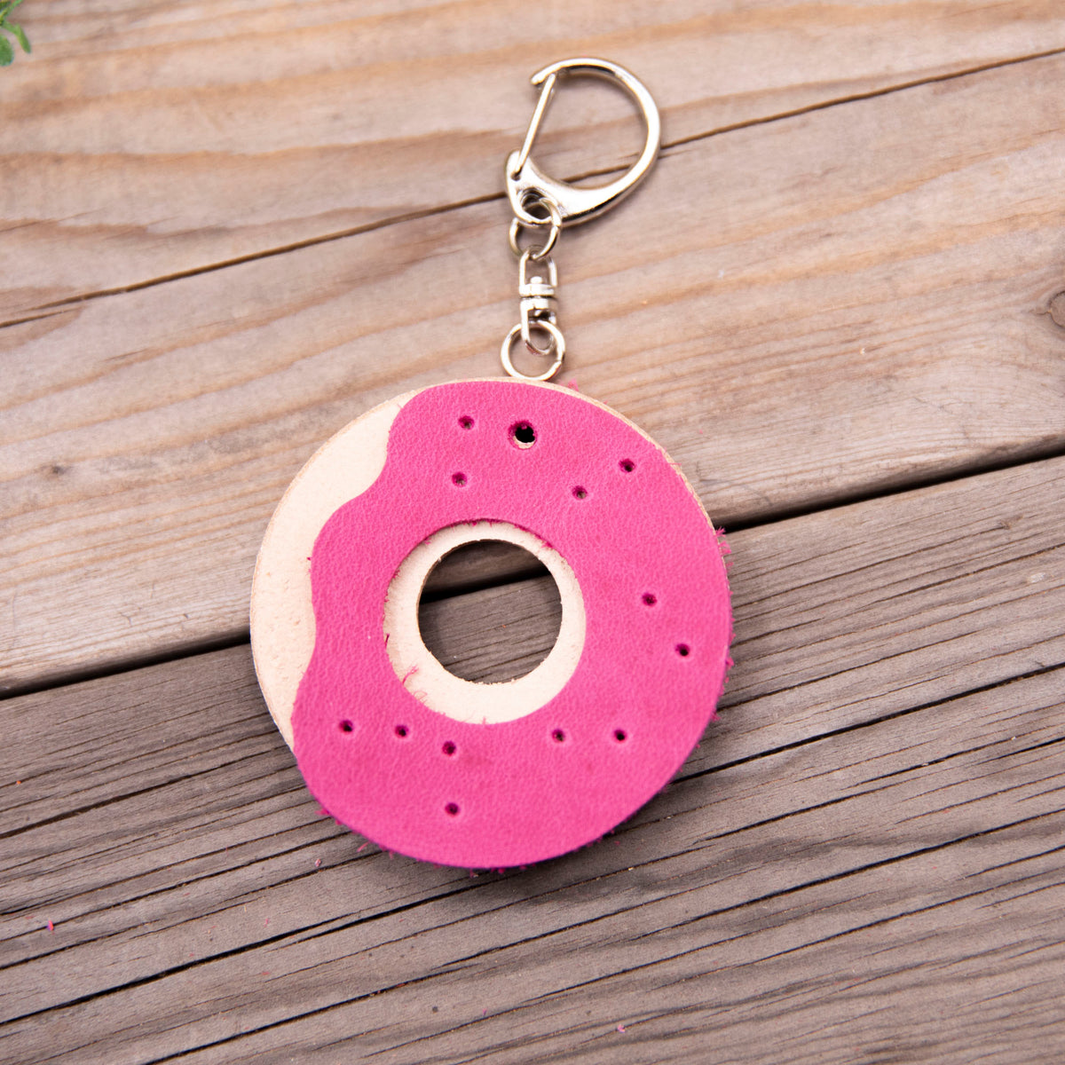 Leather Donut Keychain DIY Craft Kit – Lazy 3 Leather Company